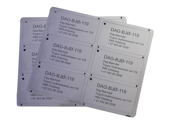 Merkeskilt i syrefast stål og aluminium - MERKEFABRIKKEN.NO